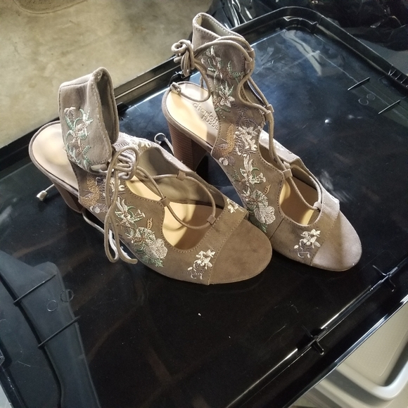 Charlotte Russe | Shoes | New Charlotte Russe Lace Up Suede Block Heels ...